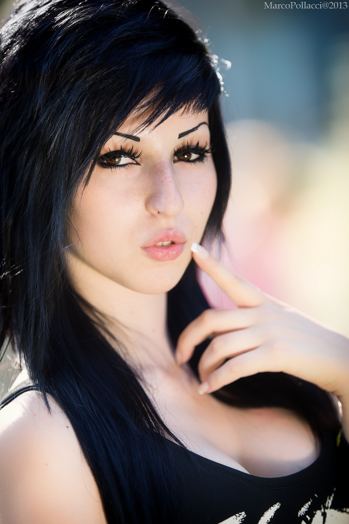 Giada Cristina Bessi - Megutan Foto % Immagini| modelle i si presentano ...