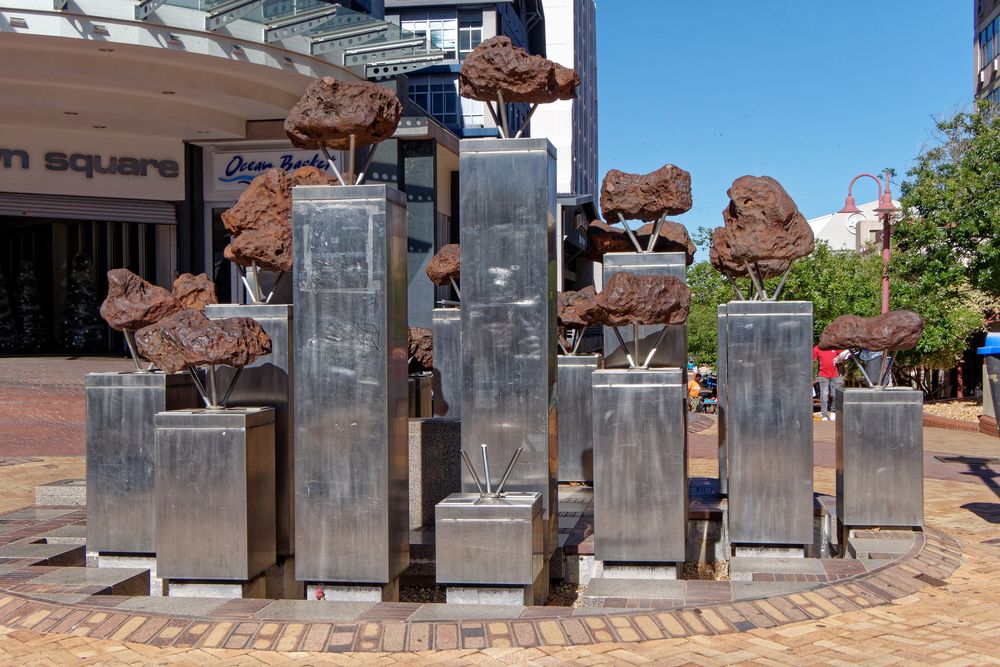 Gibeon Meteorit Foto & Bild | africa, southern africa, namibia Bilder ...