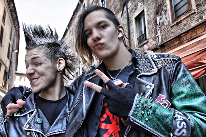 Giovani d'oggi Foto % Immagini| essere giovani, persone Foto su ...