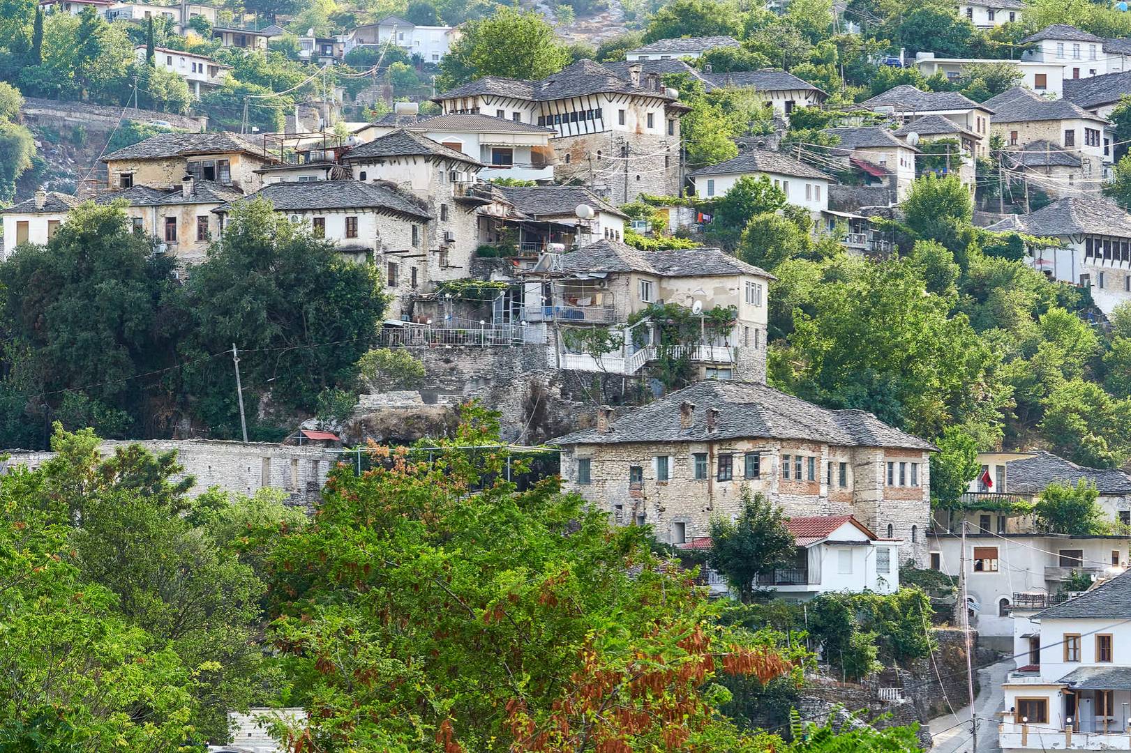 Gjirokastra (Albanien) Foto & Bild | city, world, landschaft Bilder auf ...