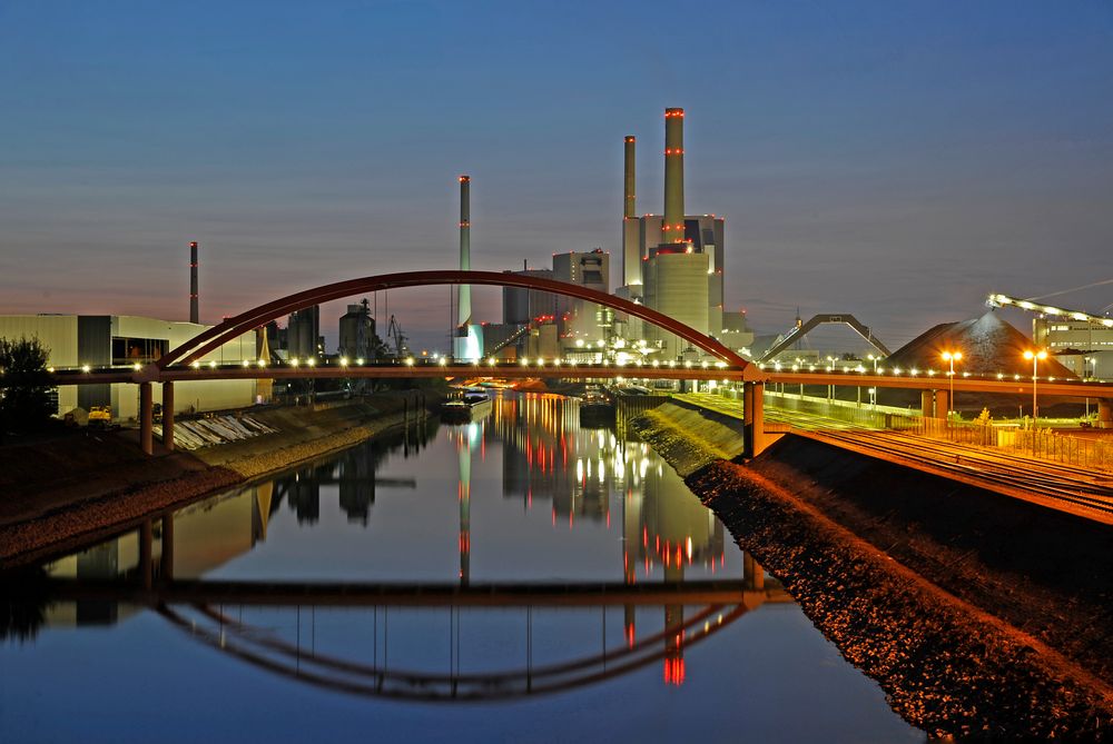 GKM MA Foto & Bild | nachtaufnahme, kraftwerk, mannheim Bilder auf ...