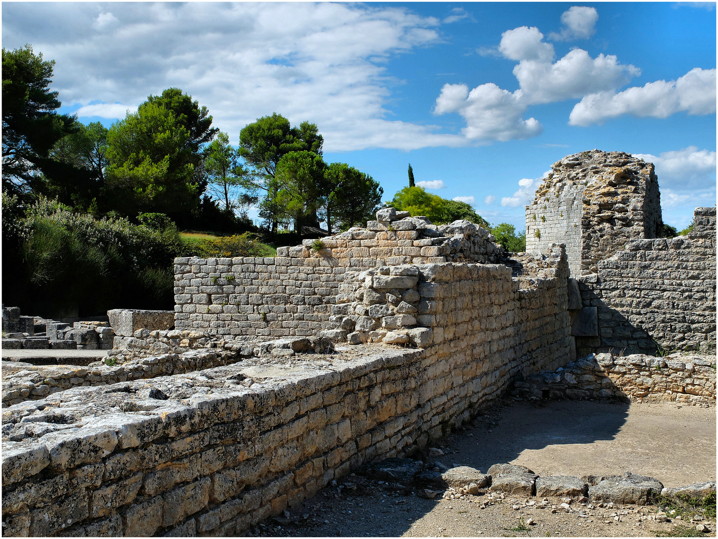 Glanum l'antique (3) photo et image | europe, france, provence-alpes ...