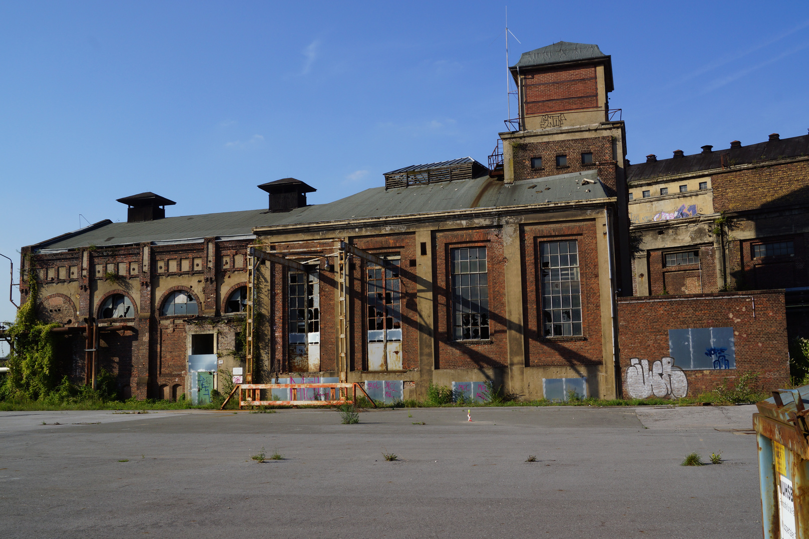 Glashütte Gerresheim Foto & Bild | architektur, lost places, glashütte ...