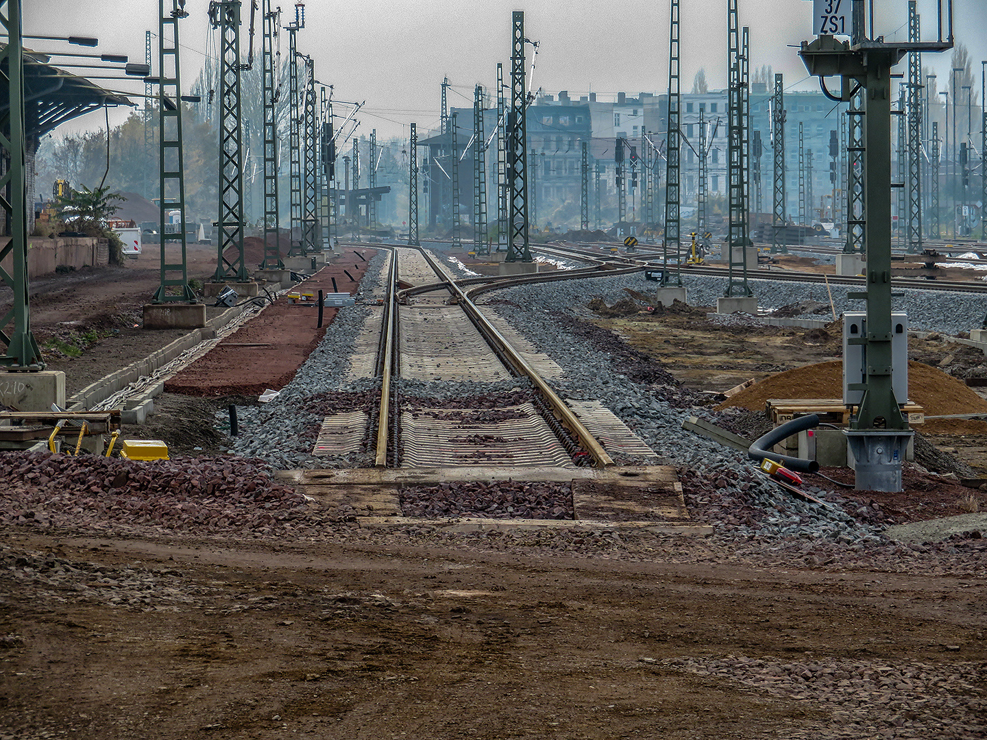 Gleis 1... Foto & Bild | architektur, deutschland, europe Bilder auf ...