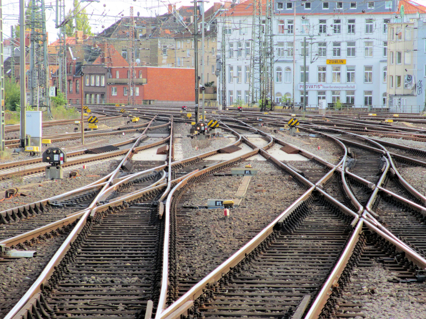 Gleisanlage Foto & Bild | gleise, eisenbahn, verkehr & fahrzeuge Bilder ...