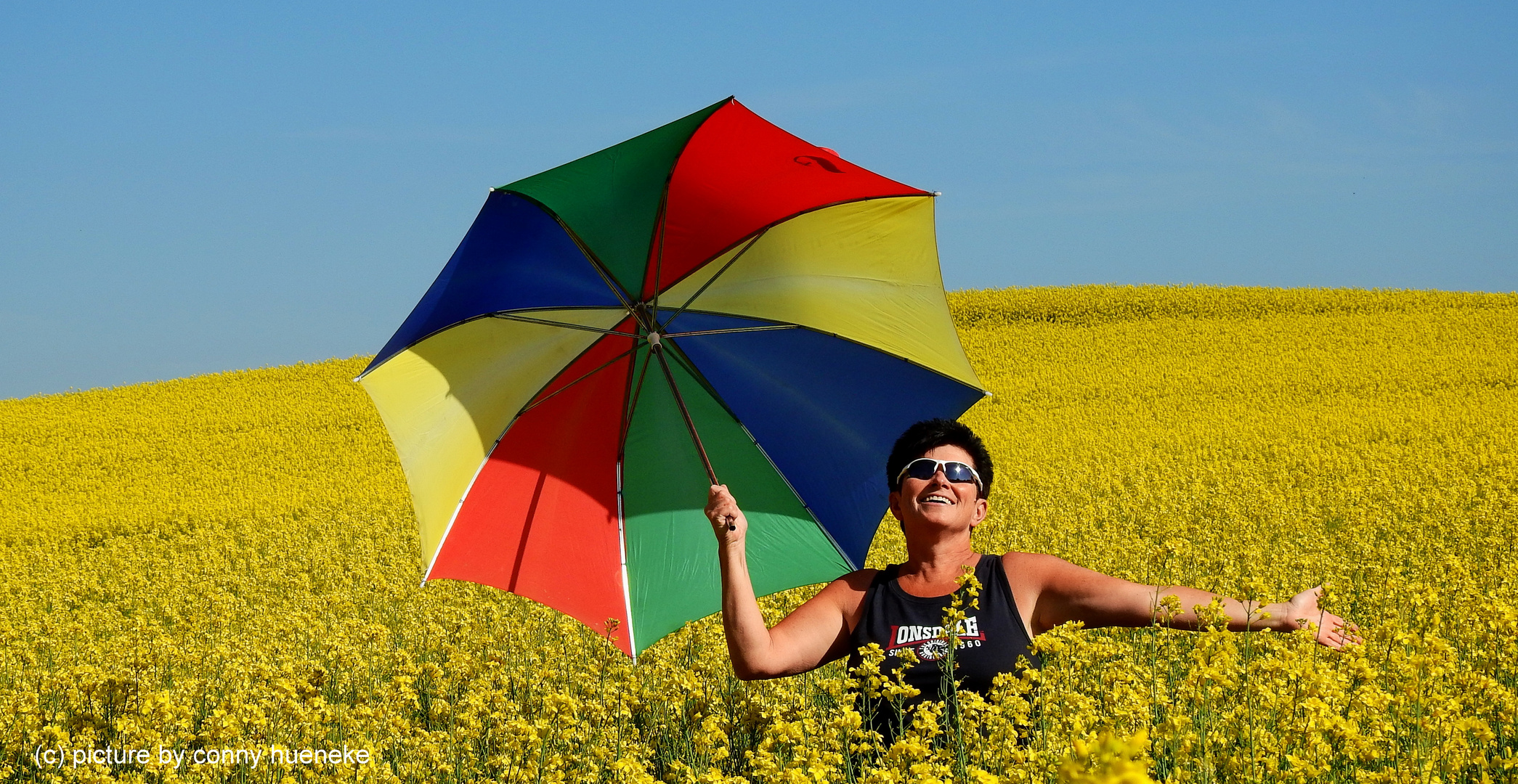 Glücklich sein *** Foto & Bild | erwachsene, landschaft, Äcker, felder ...