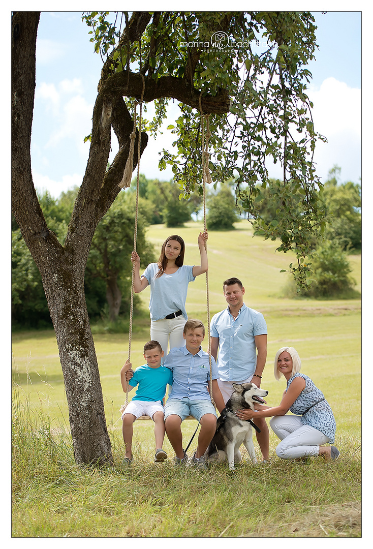 glückliche Familie Foto & Bild | erwachsene, kinder und erwachsene, outdoor Bilder auf fotocommunity