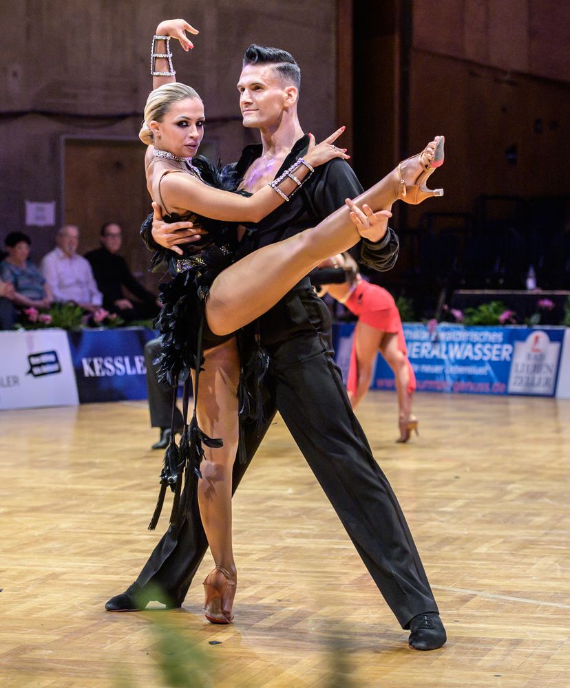 GOC Adult Rising Star Latin bei der Rumba Foto & Bild | sport, tanzen ...