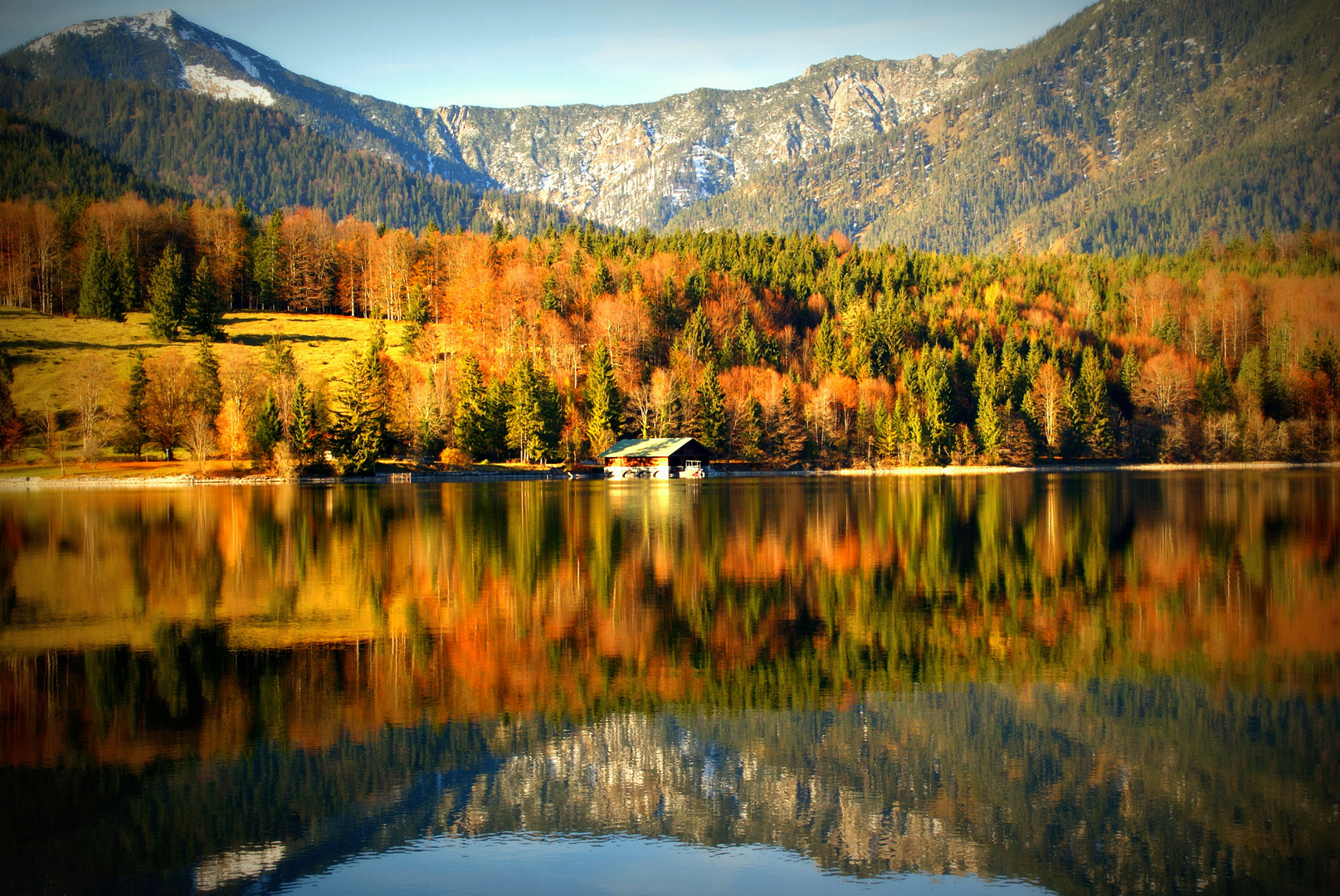 Goldene Oktobertage am Walchensee Foto & Bild | jahreszeiten, herbst, bayern Bilder auf ...