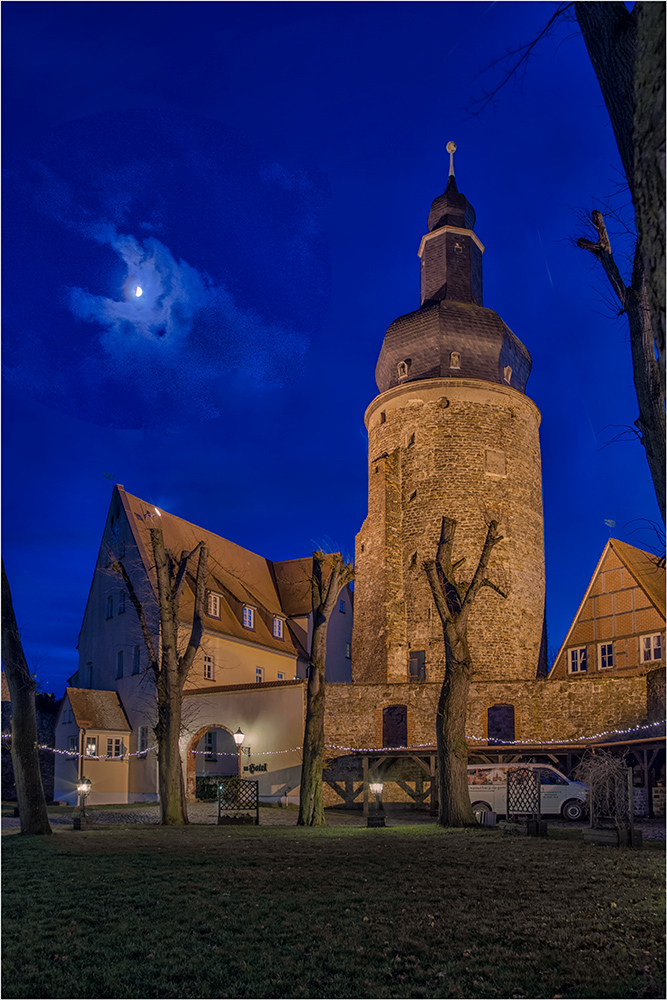 Gommern die Wasserburg Foto & Bild | architektur, architektur bei nacht ... Gommern die Wasserburg Foto & Bild | architektur, architektur bei nacht ...