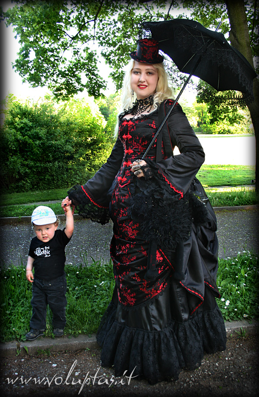 Gothic Family Foto & Bild | mystik,gothic, szene, wgt Bilder auf ...
