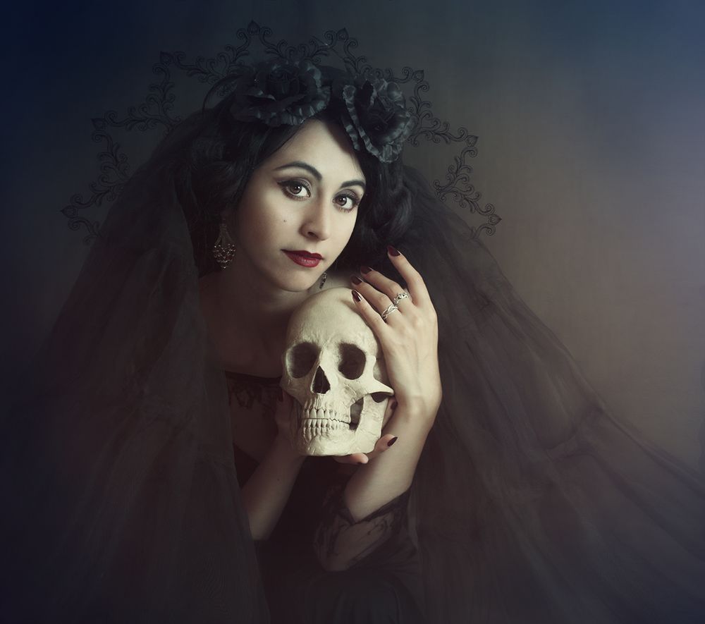 Gothic symphony photo et image | fine art, portraits, emotions Images ...