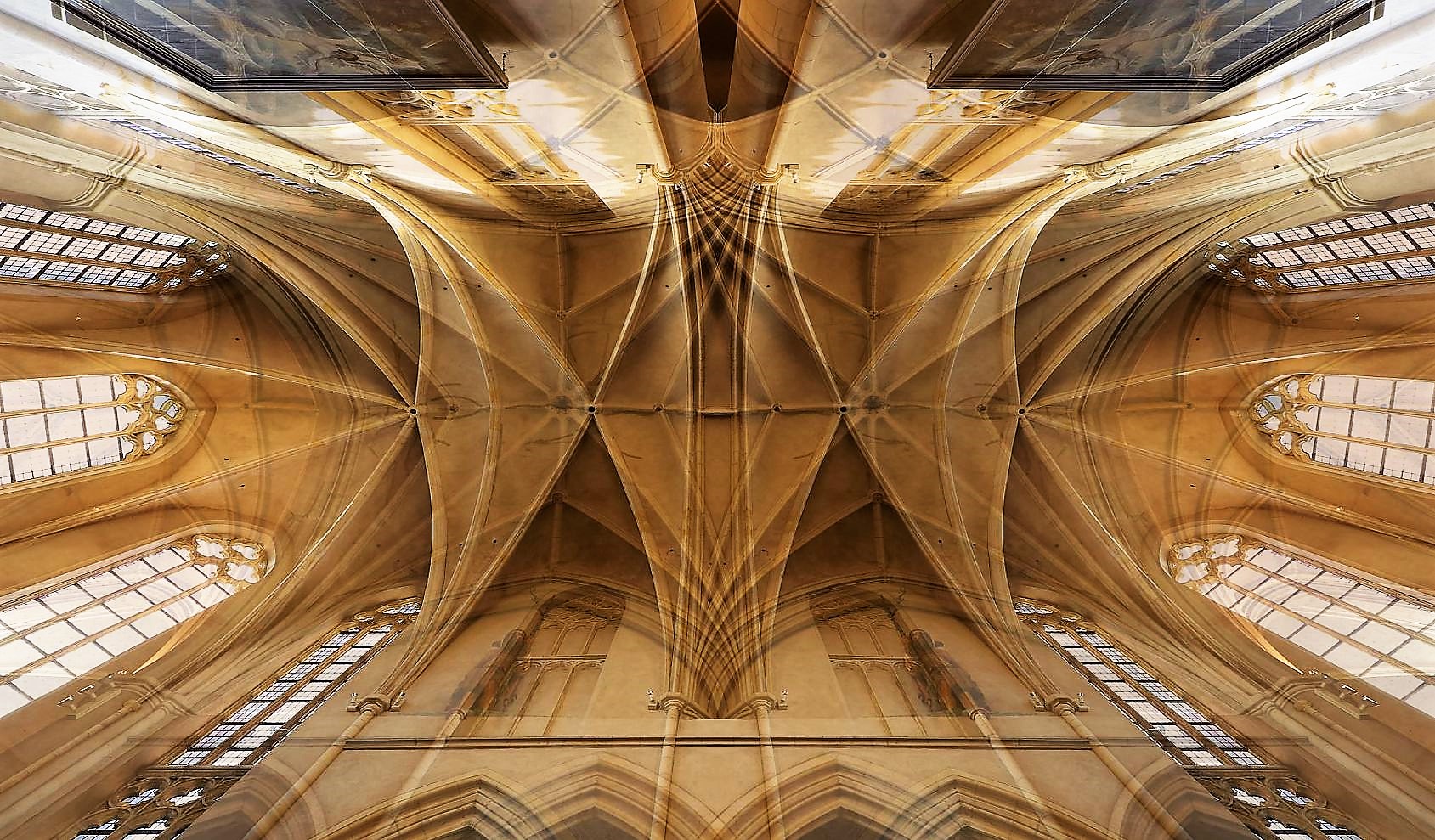 Gotik im Spiegel Foto & Bild | architektur, projekte, 2 - dienstag ist ...