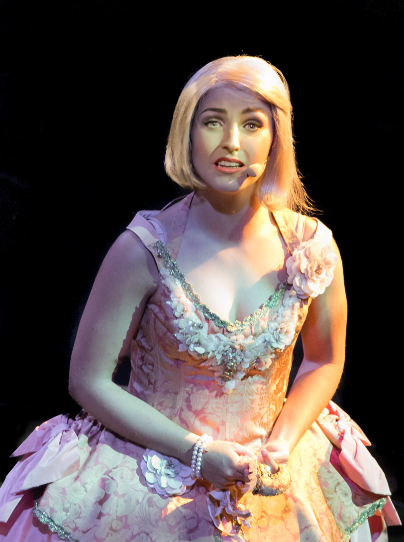 Grace im Musical "Bellagio" Foto & Bild | lifestyle, jugendkultur ...