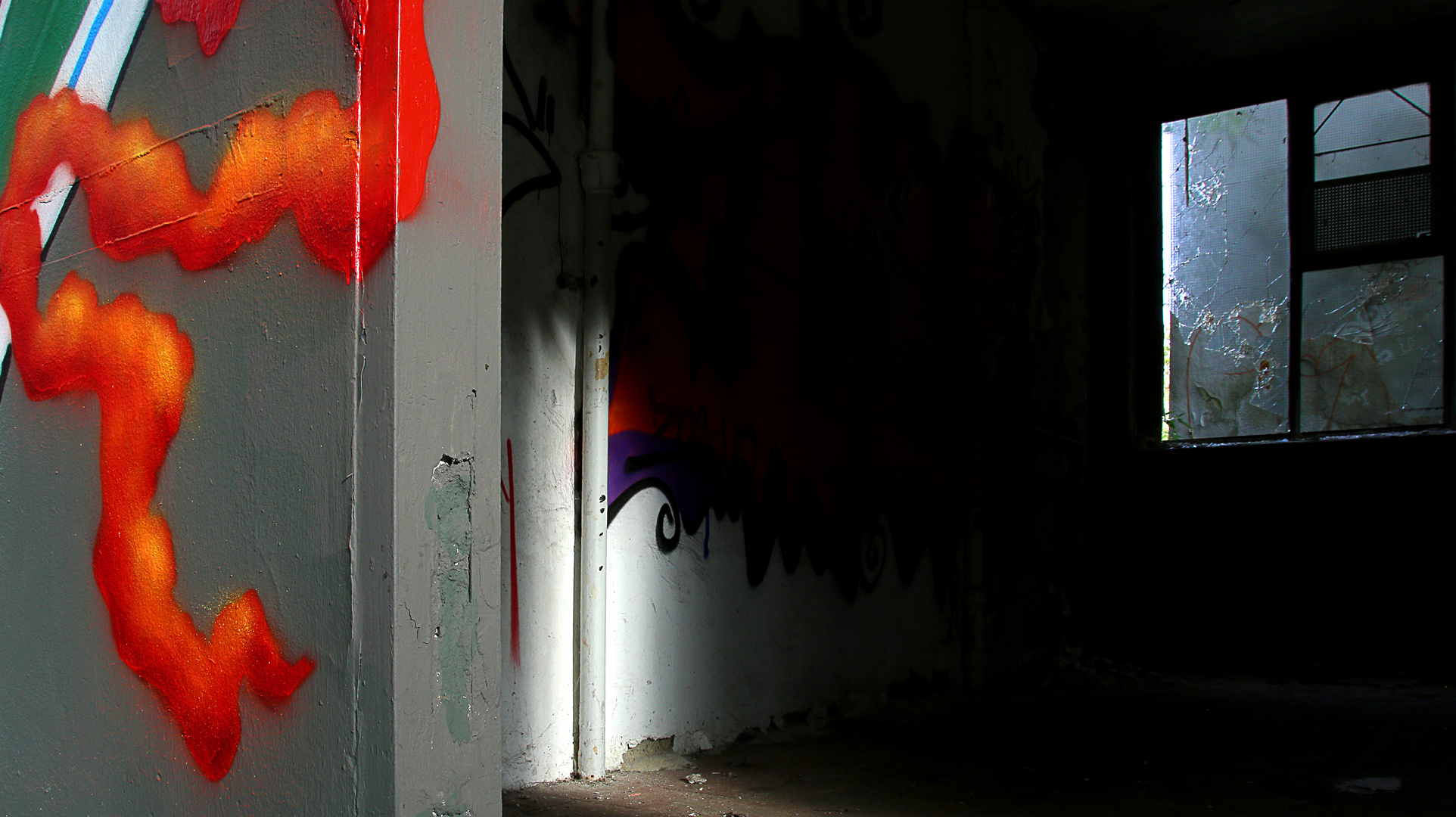 Graffiti meets lost places Foto & Bild | architektur, streetart, graffiti & tags ...
