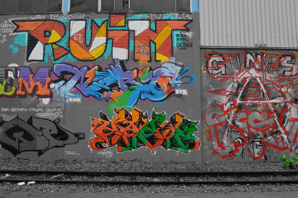 Graffiti - Winterthur Grüze Foto & Bild | streetart, graffiti & tags, kunstfotografie & kultur ...