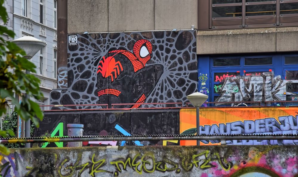 Graffito (1) Foto & Bild | kunst, streetart, graffiti Bilder auf ...