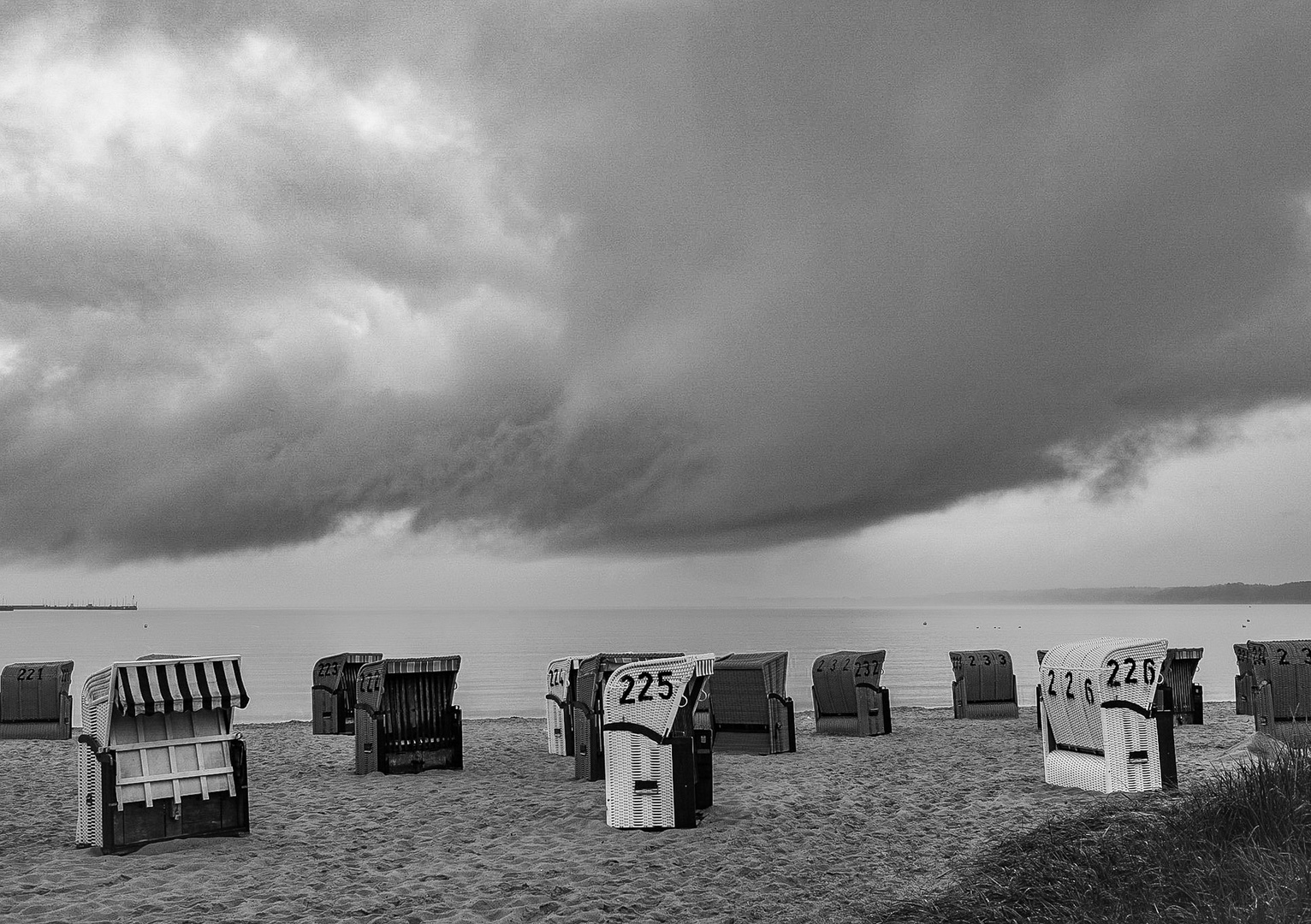 Grauer Tag Foto & Bild | landschaft, meer & strand, projekte Bilder auf ...