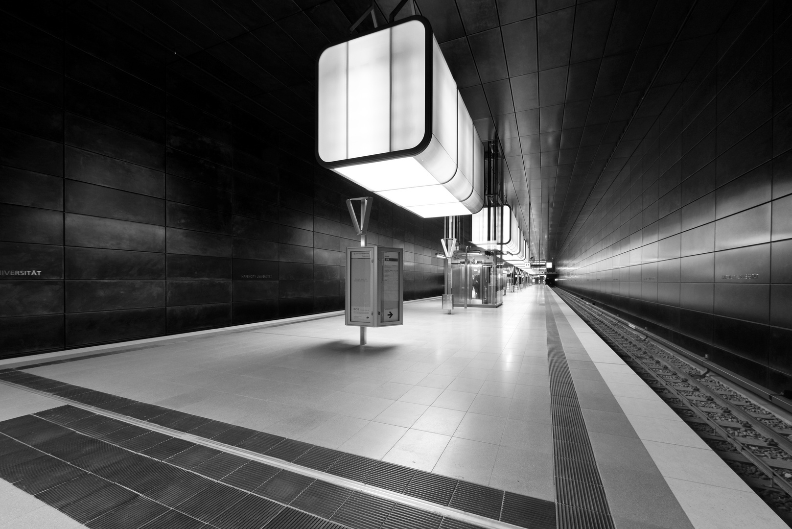 Gray Underground .... Foto & Bild | world, hamburg, grau Bilder auf ...
