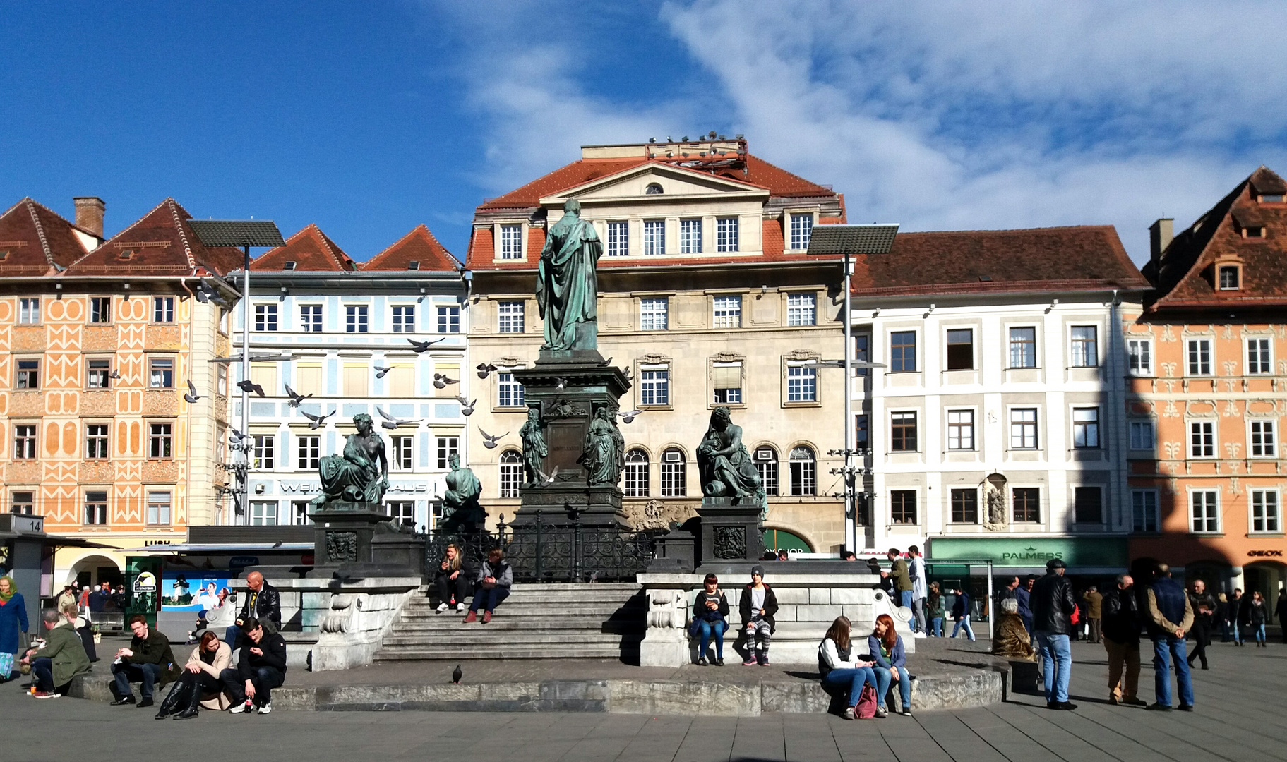 Grazer Hauptplatz mit Brunnen Foto & Bild | world, hauptplatz, graz ...