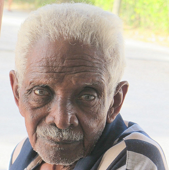 Greis Foto & Bild | portrait, portraitfotografie männer, outdoor Bilder ...