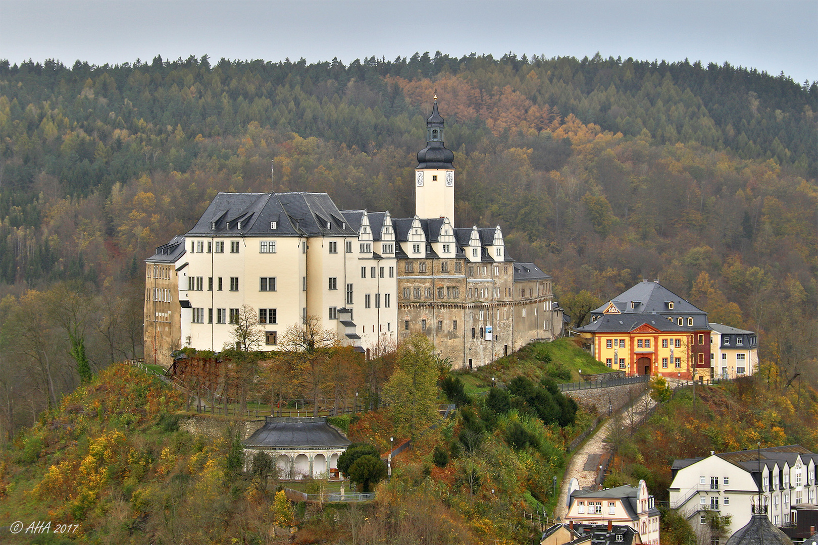 Greiz - Oberes Schloss Foto & Bild | deutschland, europe, thüringen ...
