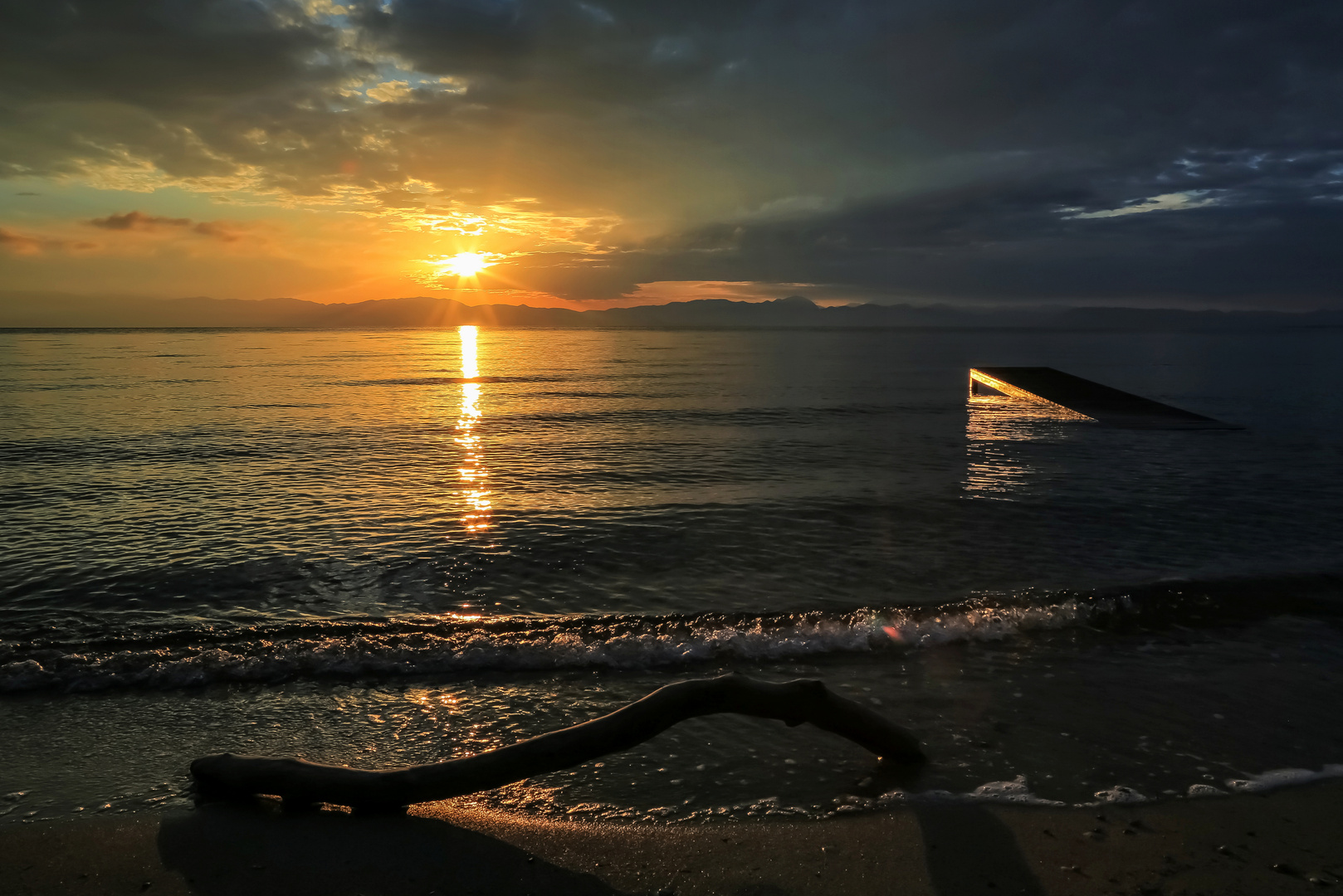 Griechenland Sonnenaufgang Foto & Bild | art, spezial, outdoor Bilder ...