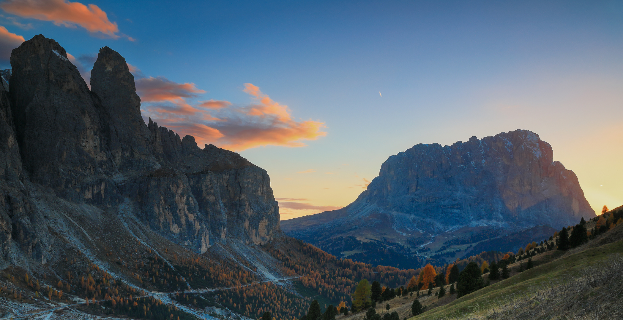 Grödner Joch mit Langkofel Foto & Bild | urlaub, fotos, italy Bilder ...
