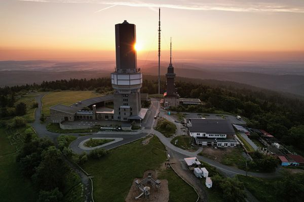 Sonnenaufgänge Bilder & Fotos