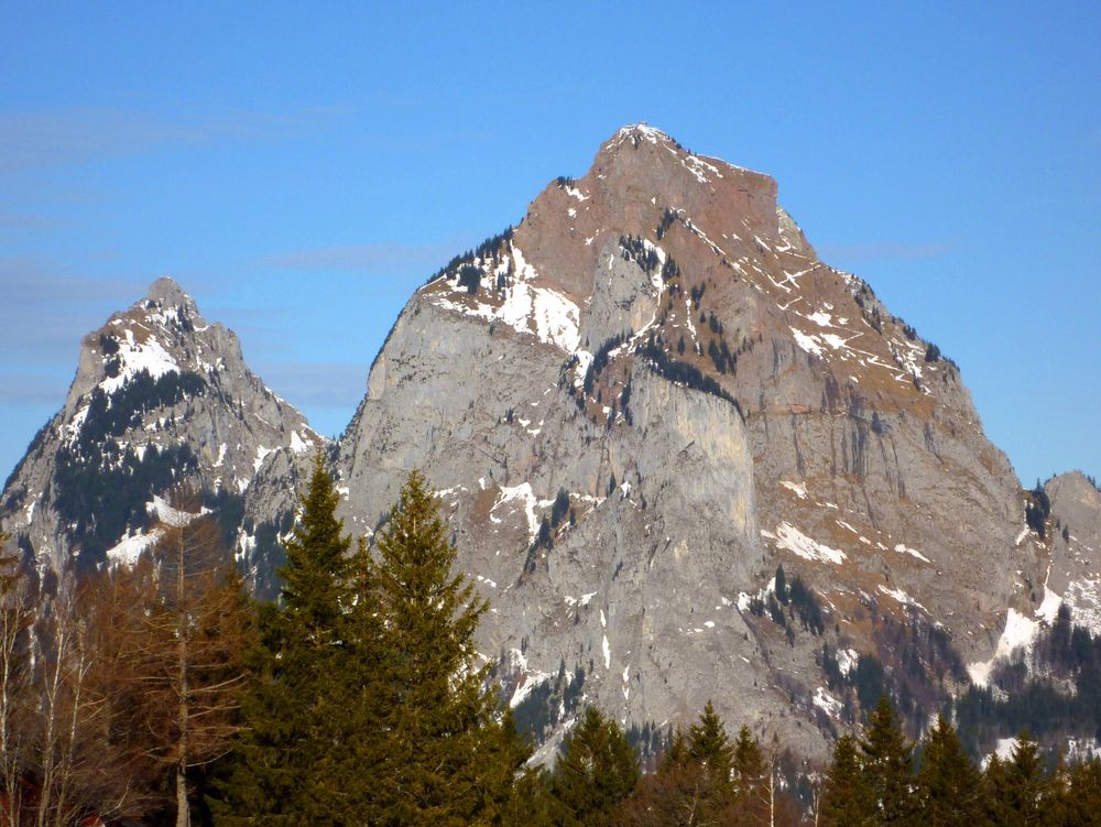 Grosser Mythen 1899m & Kleiner Mythen 1811m Foto & Bild | europe ...