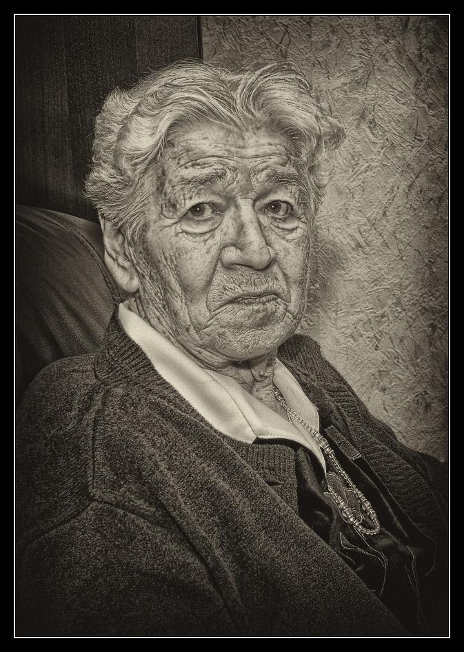 Großmutter Foto & Bild | erwachsene, menschen im alter, menschen Bilder ...