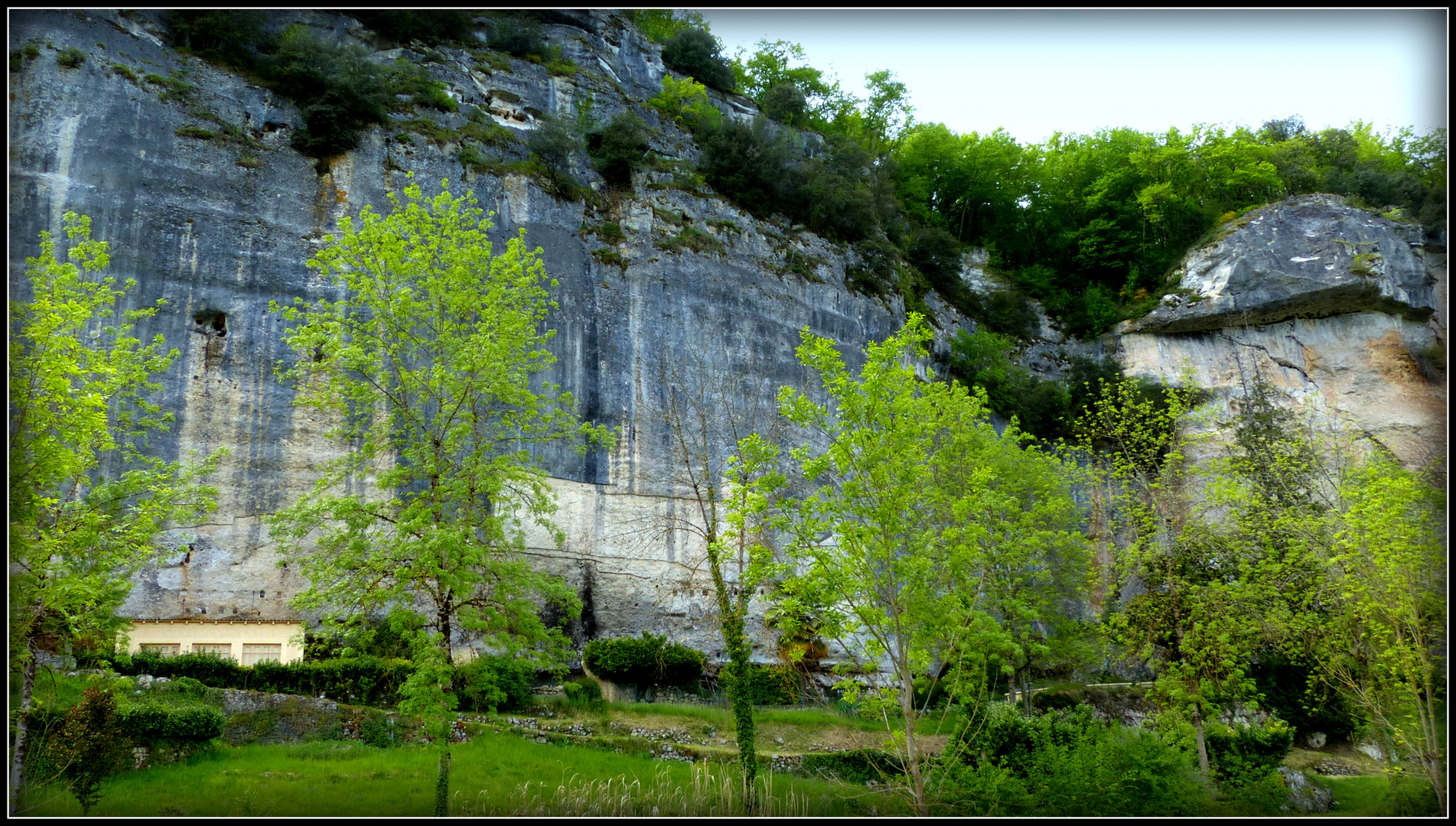 Grotte du Grand Roc - 10 - photo et image | france, nature, world ...