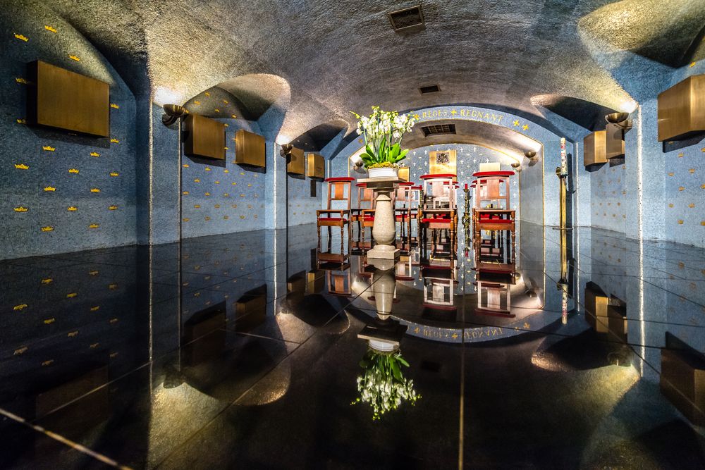 Gruft der großherzoglichen Familie Foto & Bild | city, kirchen, stadt ...