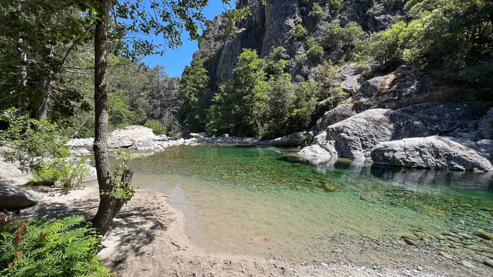 Gumpen im Restonica Tal Korsika Foto & Bild | europe, france, corsica ...