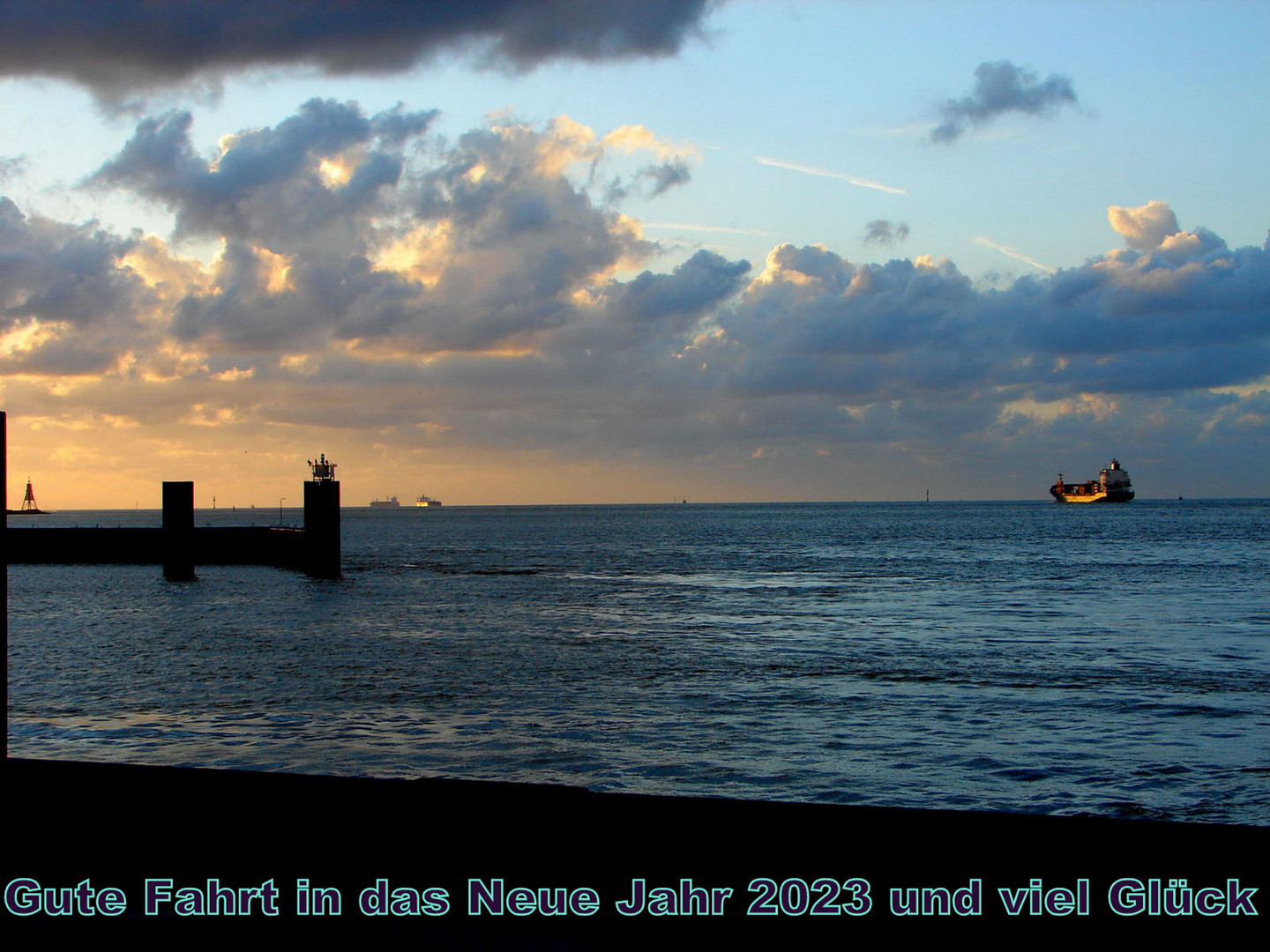 Gute Fahrt ins Neue Jahr 2023 und viel Glück Foto & Bild | spezial ...
