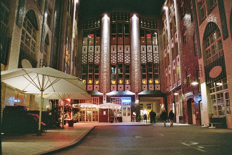 Hackesche Höfe 2 Foto & Bild | deutschland, europe, berlin Bilder auf ...