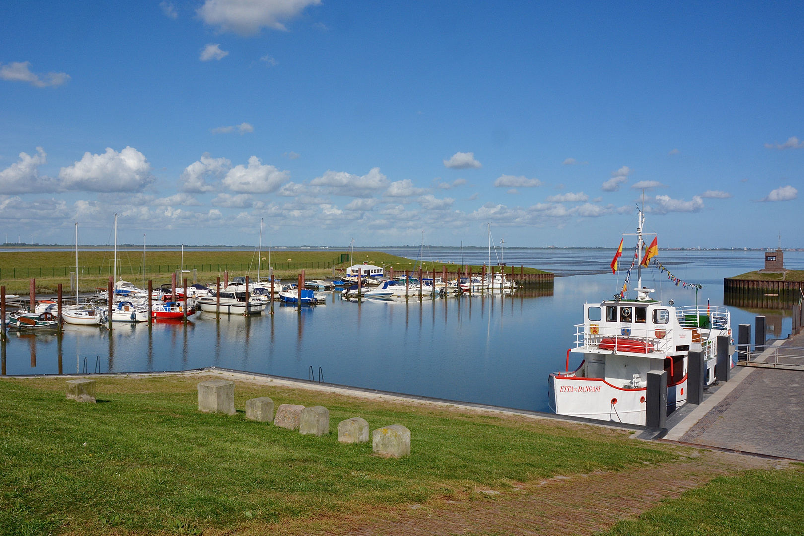 Hafen in Dangast Foto & Bild | world, wolken, nordsee Bilder auf ...