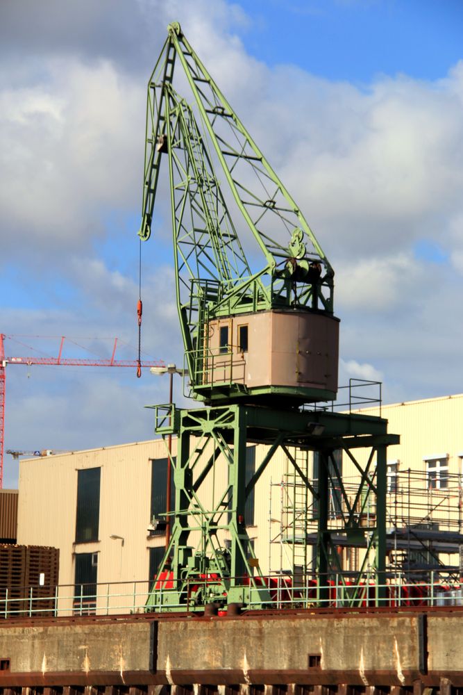 Hafenkran Foto & Bild | hamburg, hafen, elbe Bilder auf fotocommunity