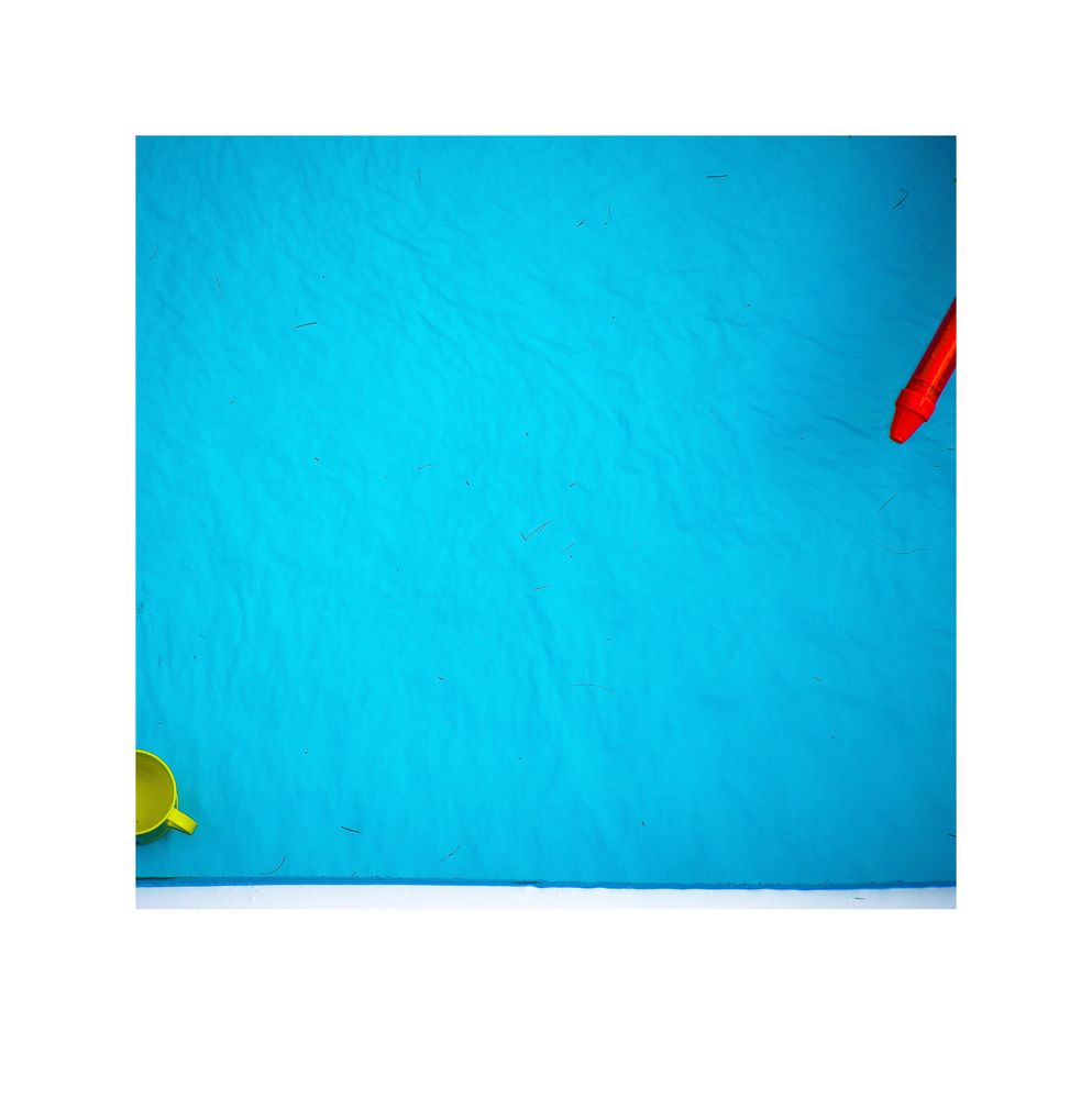 Halbe Sachen Foto & Bild | abstraktes, farben, minimalismus Bilder auf ...