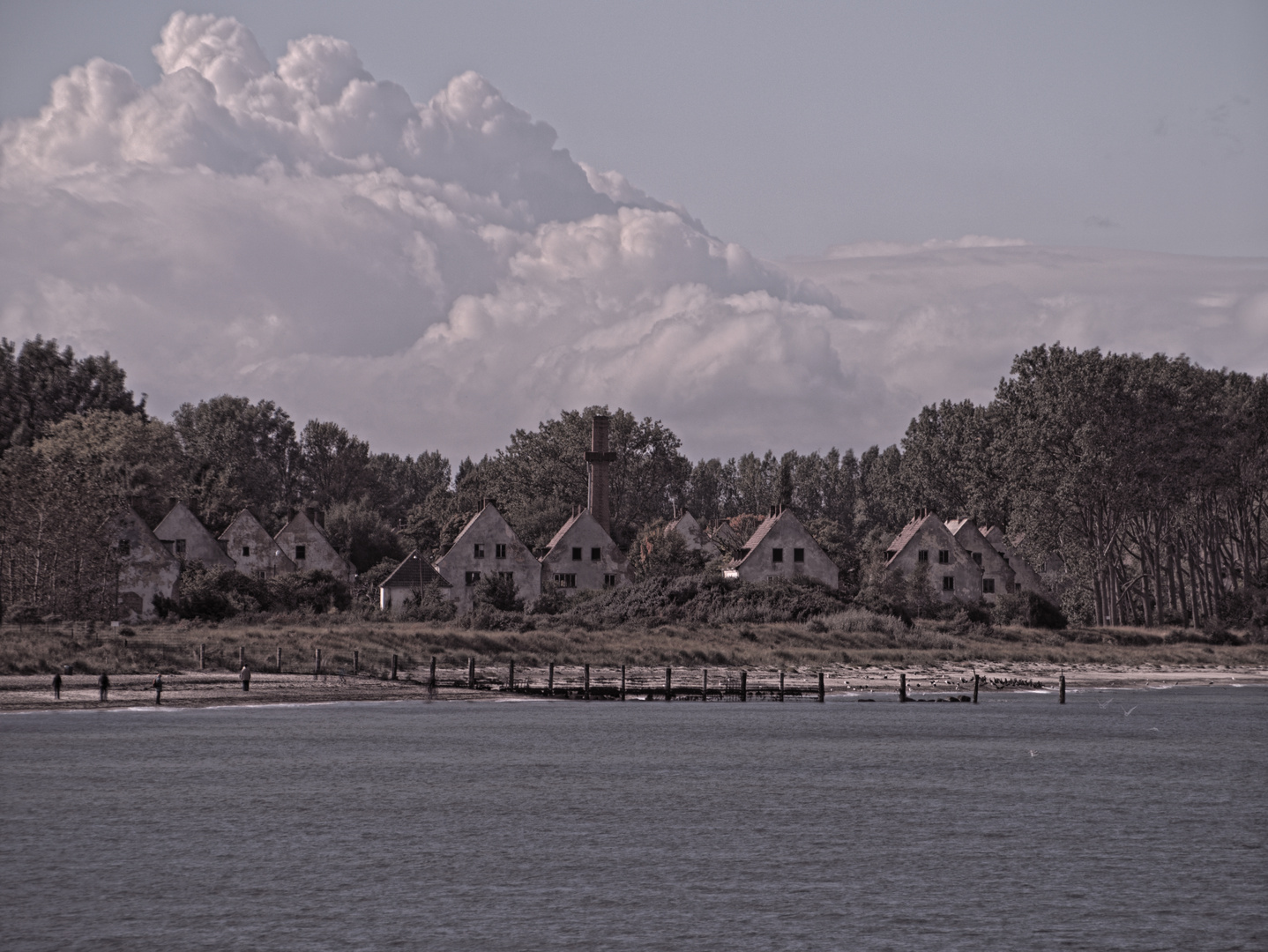 Halbinsel Wustrow Foto & Bild | architektur, lost places ...