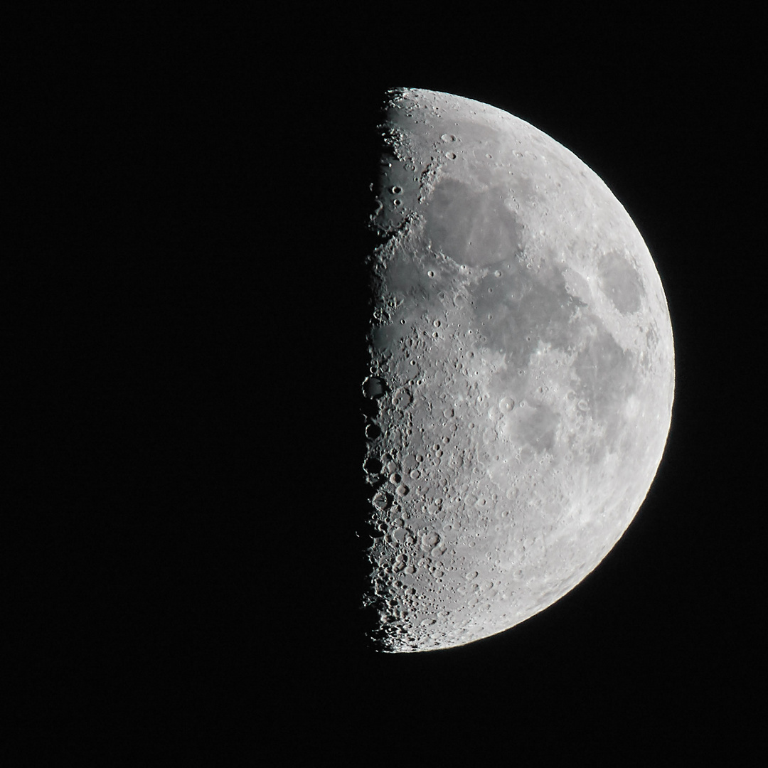 Halbmond 2017_08_29 Foto & Bild | mondaufnahmen, himmel & universum ...