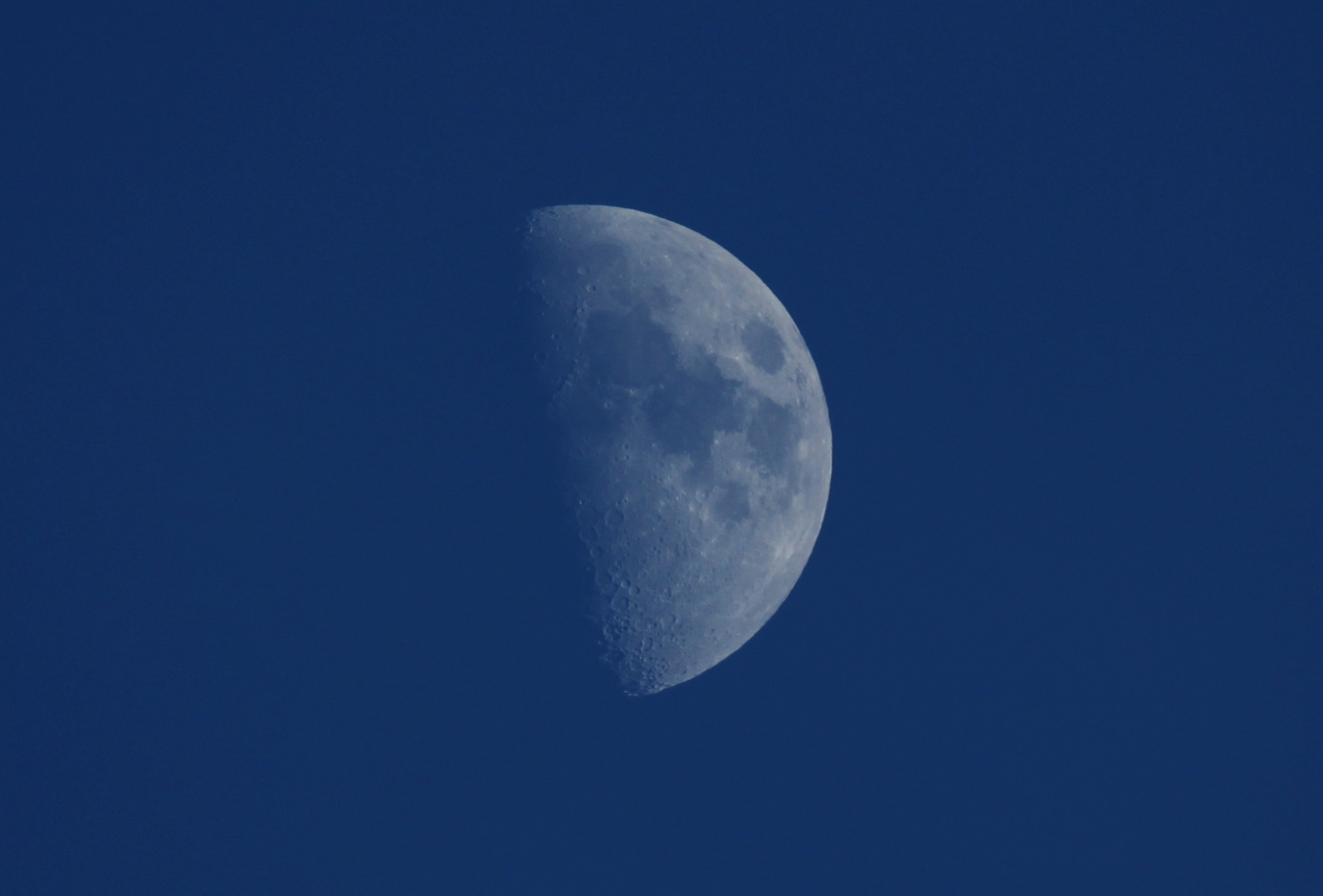 Halbmond Foto & Bild | himmel, natur, mond Bilder auf fotocommunity