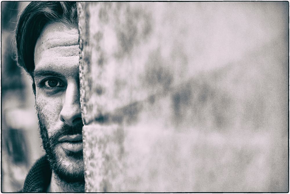 half look Foto & Bild | portrait, streetfotografie mit menschen, portrait frauen Bilder auf ...