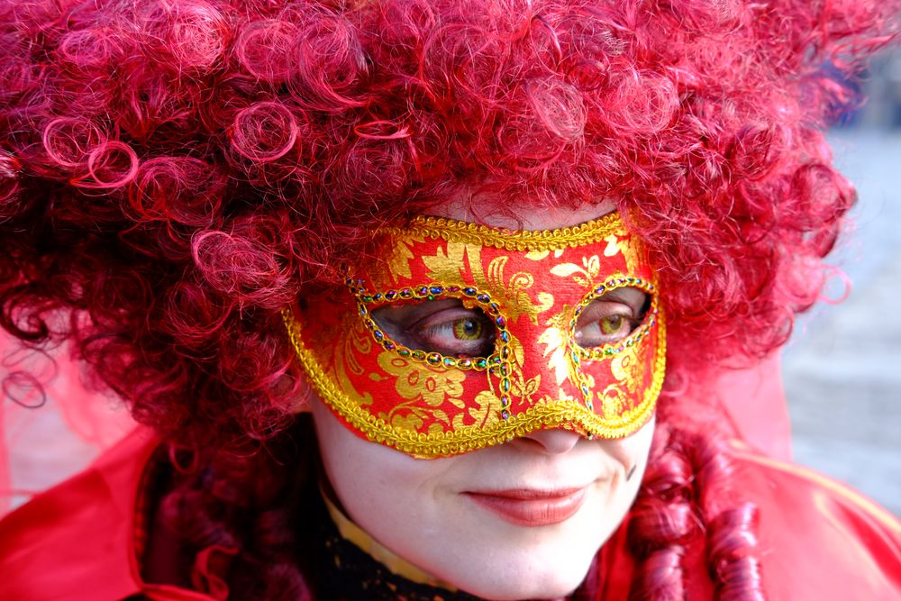 Hallia Venezia Foto & Bild | streetfotografie mit menschen, street: spontane portraits, menschen ...