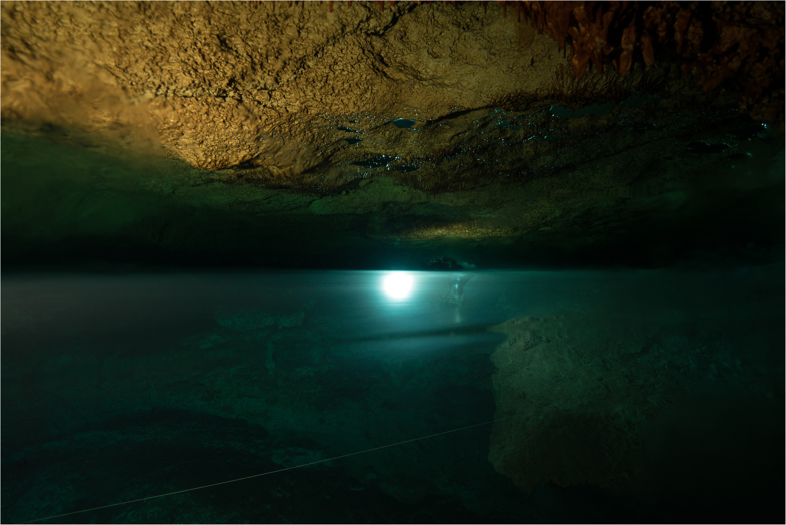 Halocline 2 (Höhle "Regina") Foto & Bild | höhlen in yucatan, natur ...