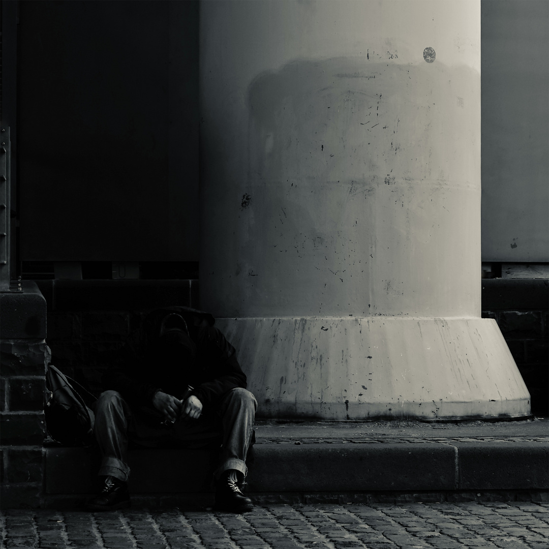 Halt geben Foto & Bild | schlafen, müde, brücke Bilder auf fotocommunity