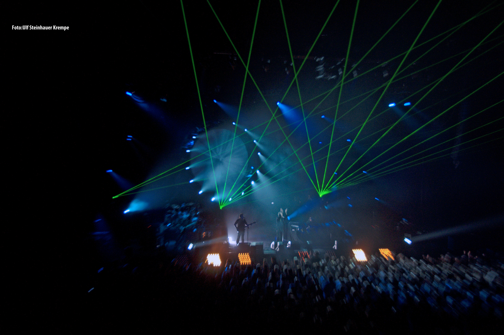 Hamburg Australian Pink Floyd Show O2 World Foto & Bild | hamburg ...