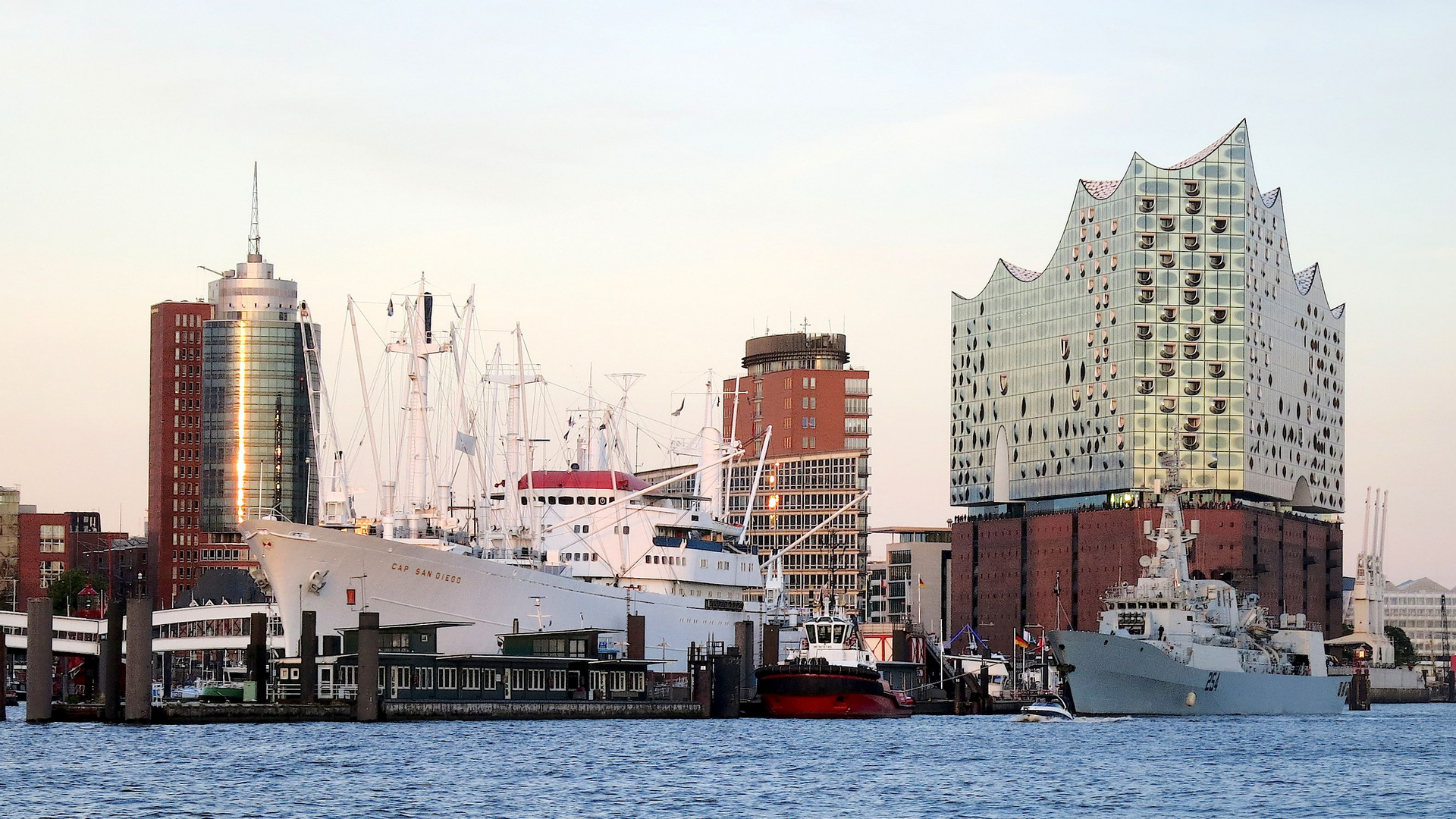 Hamburg Elbblick Foto & Bild | deutschland, europe, hamburg Bilder auf ...