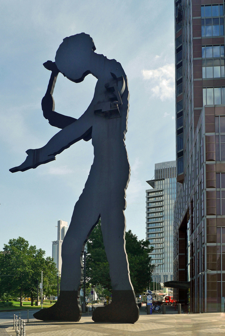 " Hammering Man " Foto & Bild | kunstfotografie & kultur, gemälde ...