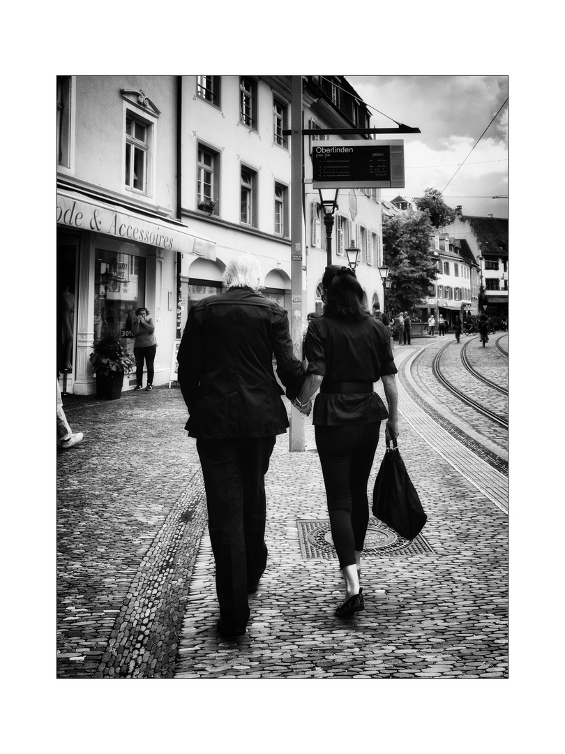 *Hand in Hand* Foto & Bild | art, street, world Bilder auf fotocommunity
